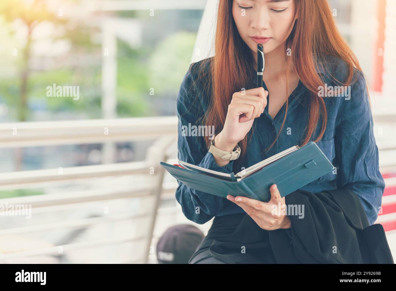 Agenda of planner woman schedule and organize appointment 2020 Calendar ...