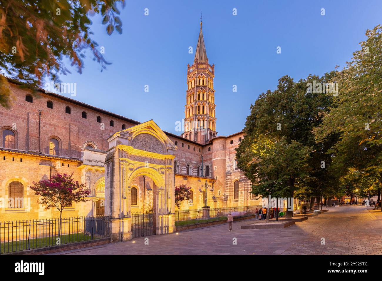 The UNESCO World Heritage Sites of the Basilica of Saint-Sernin in ...
