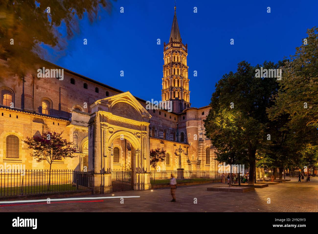 The UNESCO World Heritage Sites of the Basilica of Saint-Sernin in ...