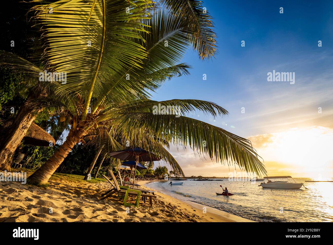 Beautiful view of the stunning tropical beach at Grand Baie, Mauritius ...