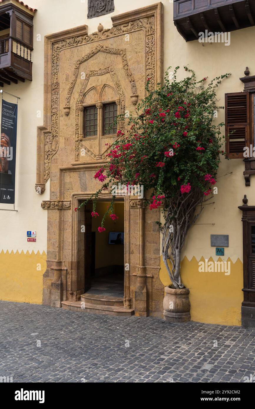 Casa de Colon (Columbus House). According to tradition, Christopher ...