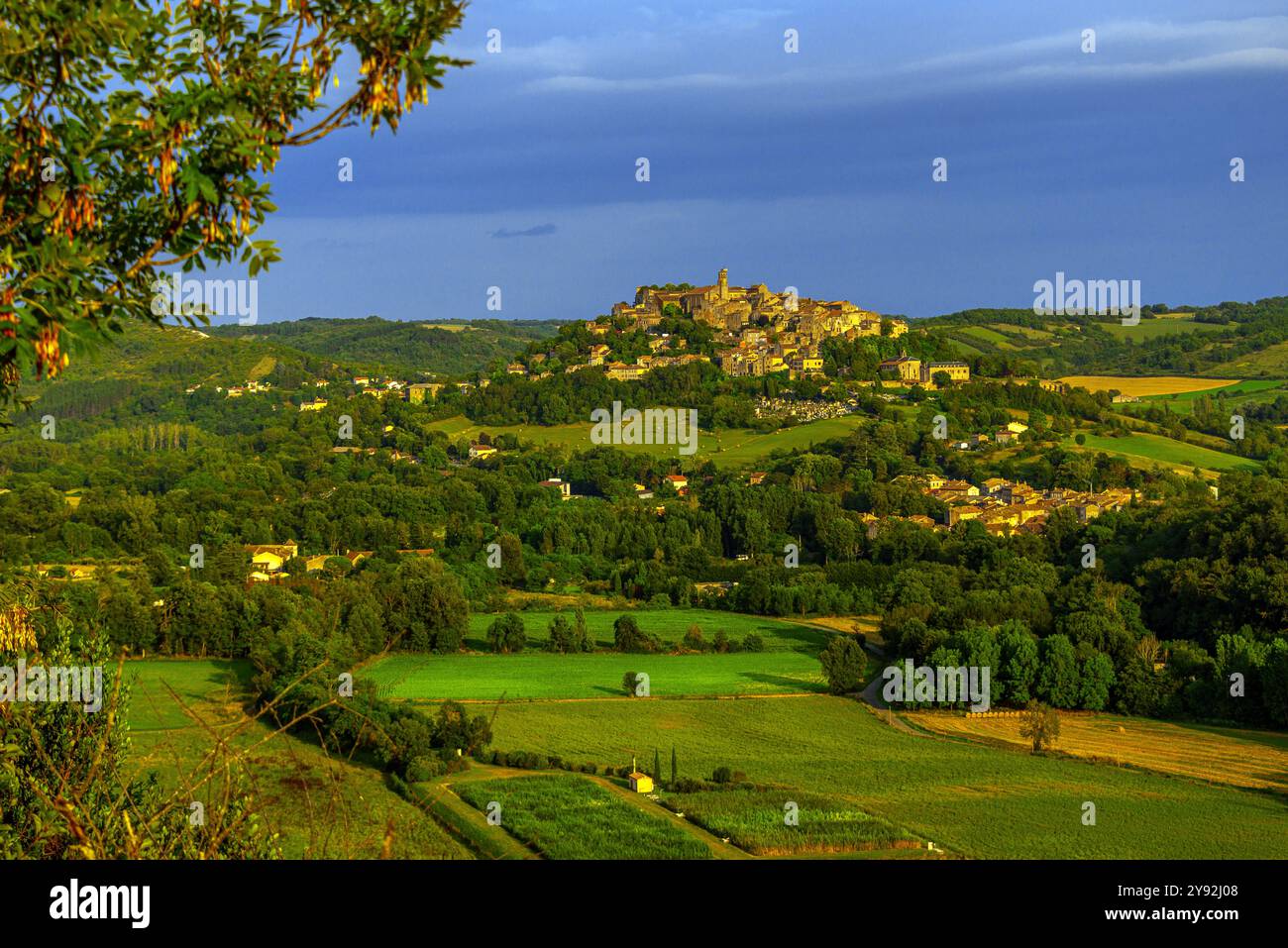 The southern French medieval hill top village of Cordes-sur-Ciel Stock ...