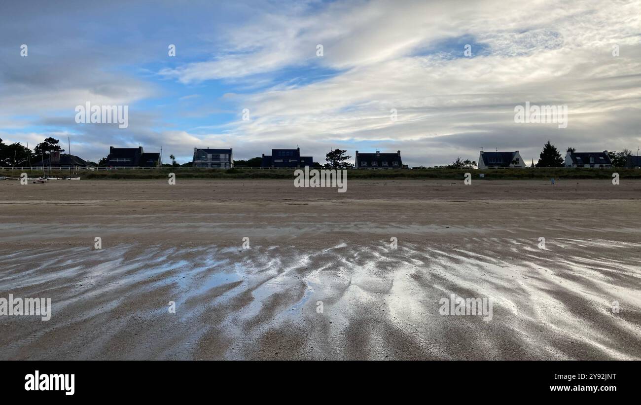 Low tide at the Grande plage de Saint-Cast-Le-Guildo in Saint-Cast-Le ...