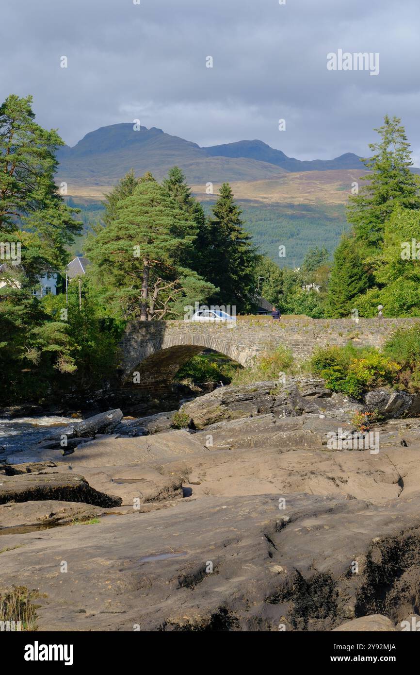 The Bridge of Dochart at Falls of Dochart, Killin, Perthshire, Scotland ...