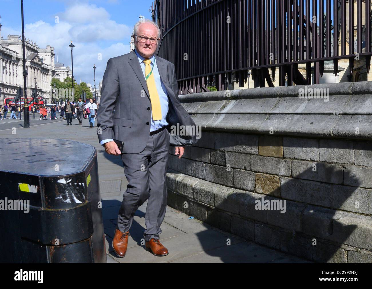 Clive jones mp hi-res stock photography and images - Alamy