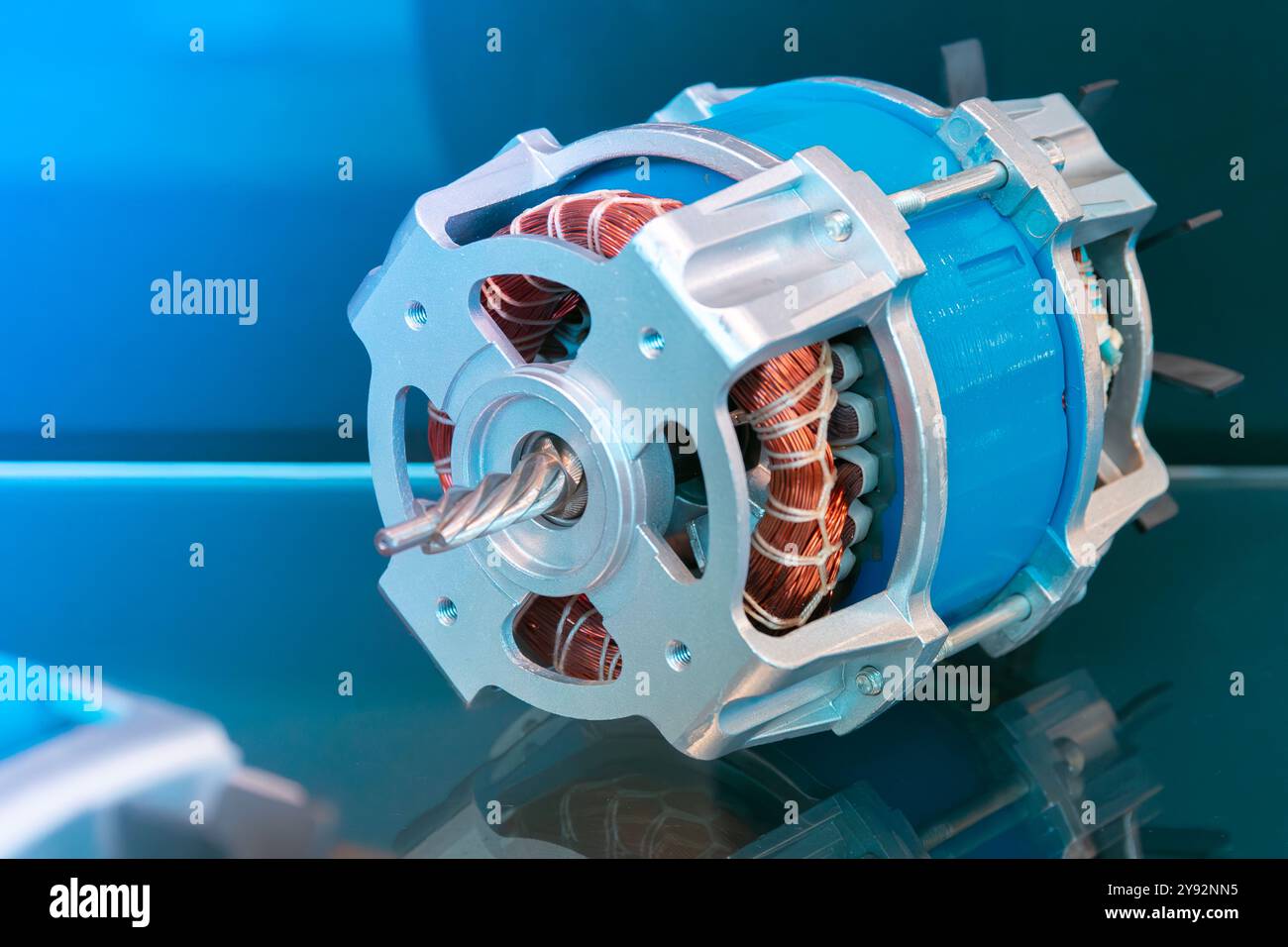 Powerful electric motor. Electric car drive Stock Photo - Alamy