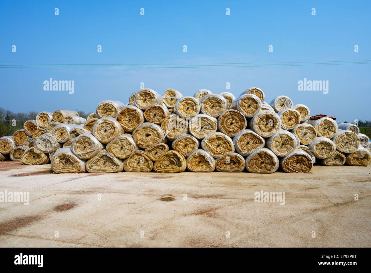 Fleece used to cover crops hi-res stock photography and images - Alamy