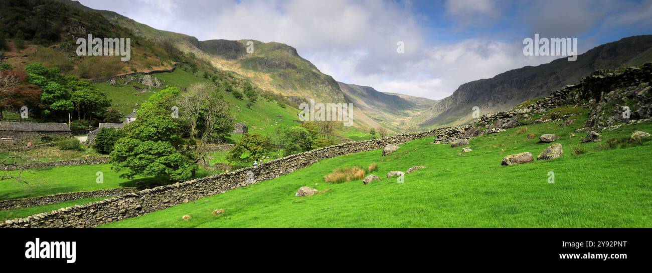 Summer view along the Sadgill valley, Sadgill village, Longsleddale ...