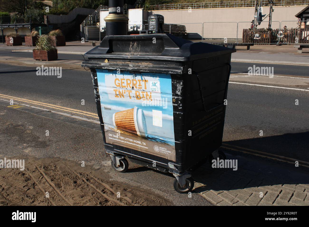 Scarborough beaches hi-res stock photography and images - Alamy