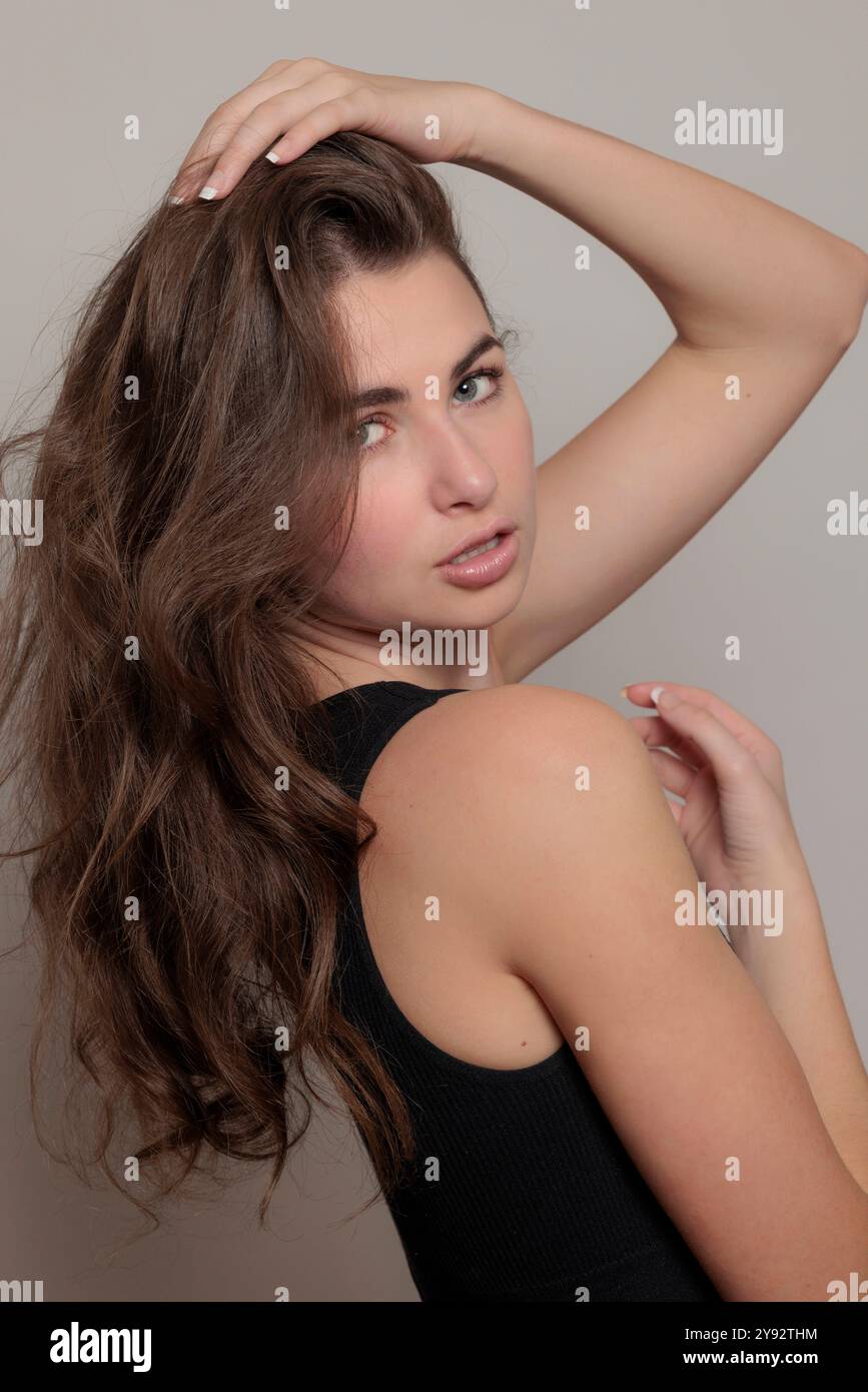 Frau, Portrait, Studio, Annika Koser Fotoshooting im Studio mit Annika ...