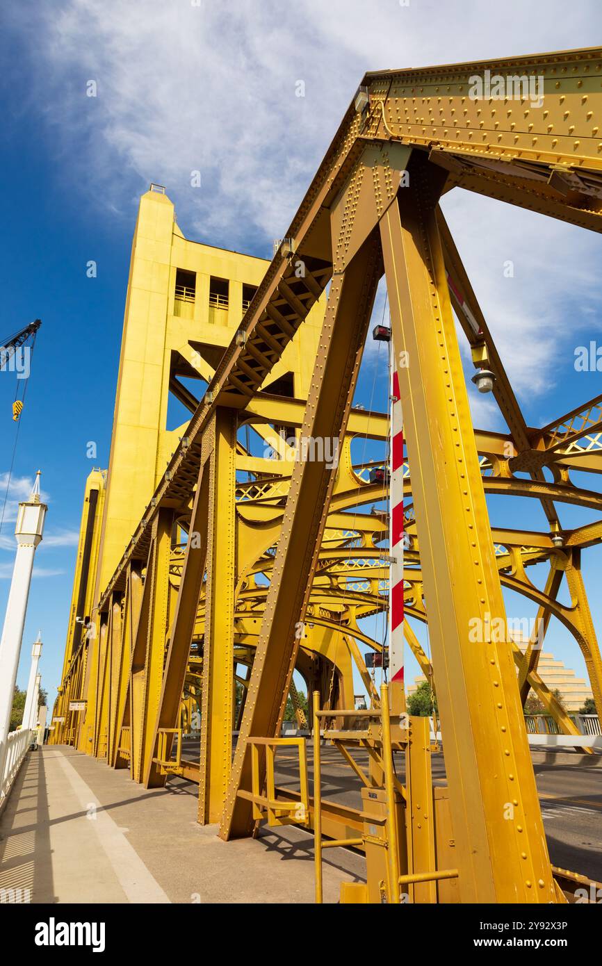 The gold painted tower bridge over the sacramento river hi-res stock ...