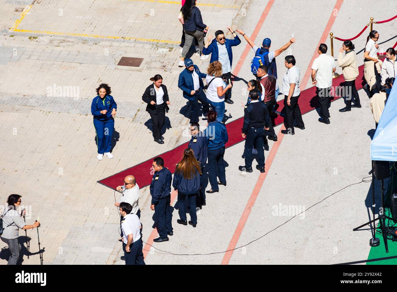 Norwegian Sun Cruise ship crew welcoming passengers back on board via ...