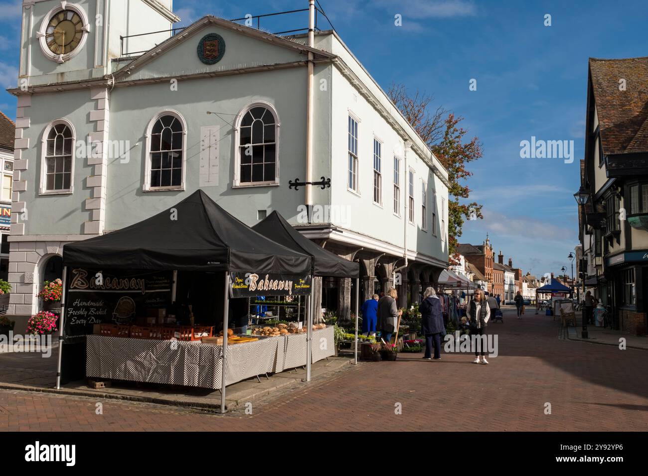 The market in the town square inFaversham, Kent Stock Photo - Alamy