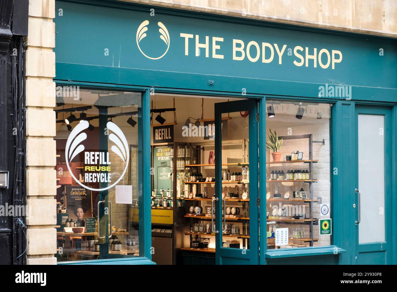 Shop fronts in the City Centre of Bath Somerset UK The Body shop Shop ...