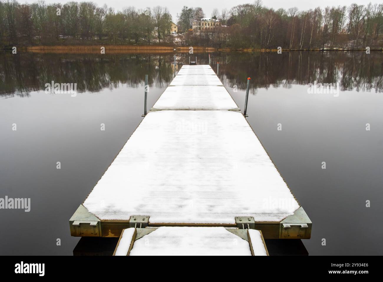 Boring weather hi-res stock photography and images - Alamy