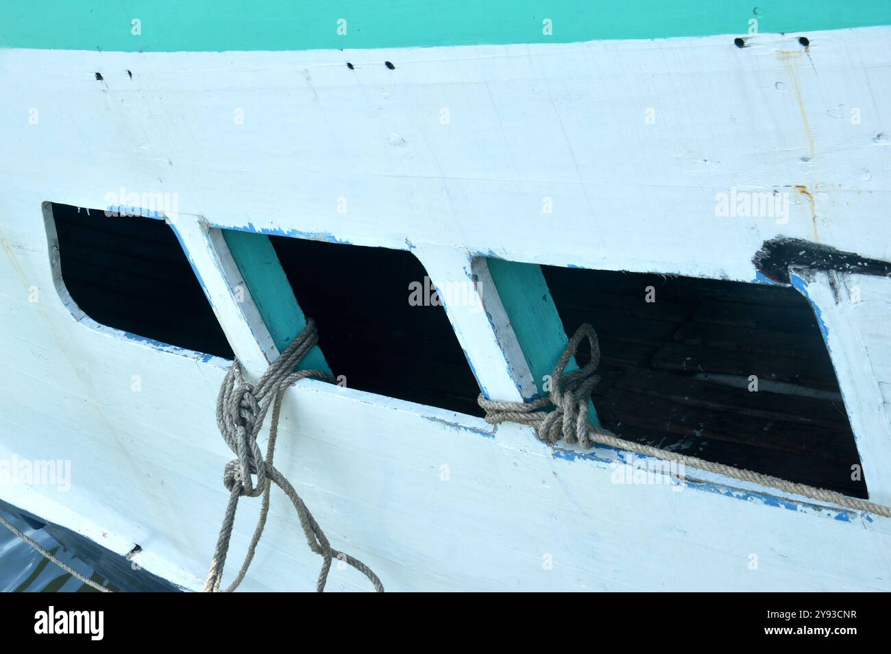 traditional phinisi Bugisnese wooden ship Stock Photo - Alamy