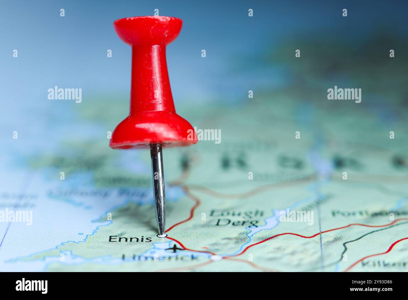 Ennis, Ireland pin on map Stock Photo - Alamy