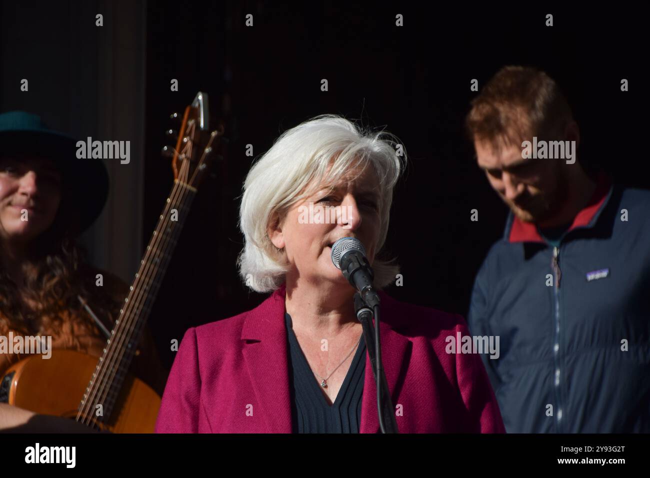 Caroline voaden hi-res stock photography and images - Alamy