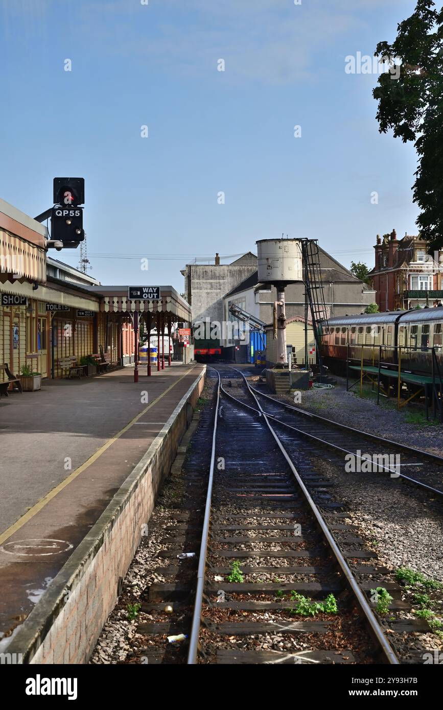 Queen’s park station paignton hi-res stock photography and images - Alamy