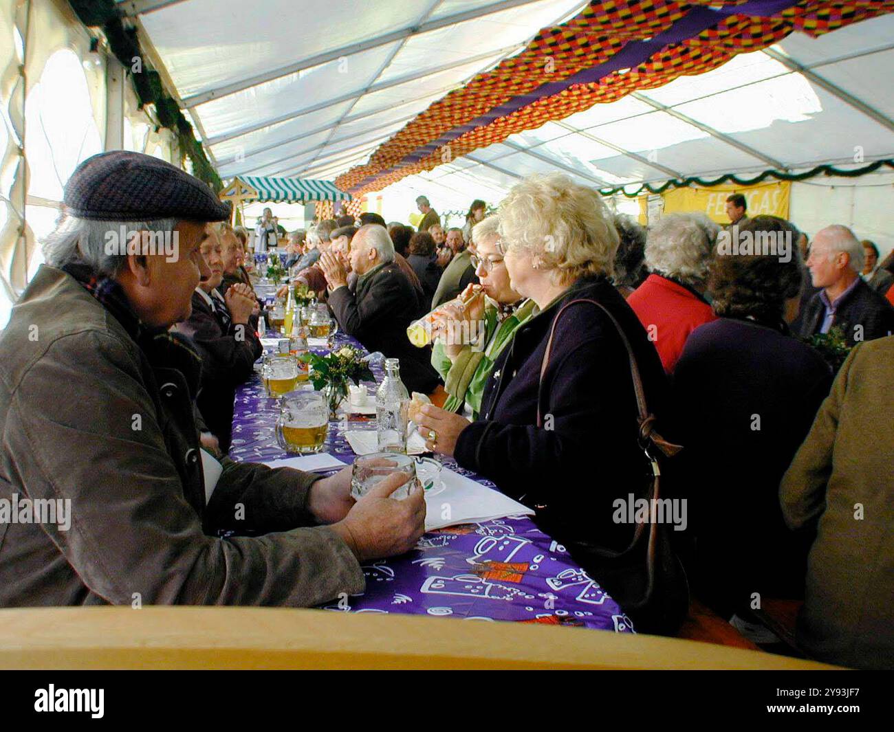 couple in old age people in love and together after many years couple ...