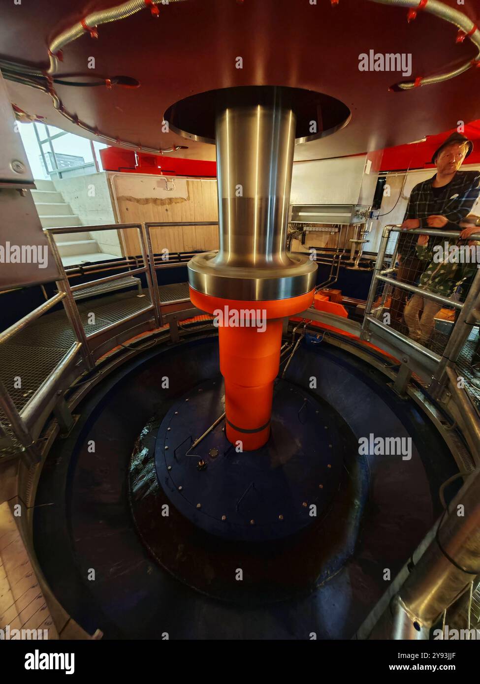 turbine a rotary mechanical device used for generating electrical power ...