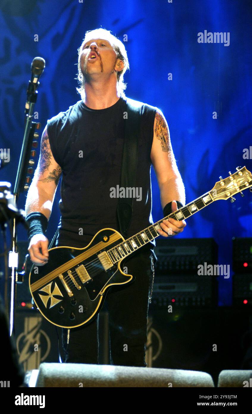 Imola Italy 14/06/2003: James Hetfield guitarist and singer of the ...