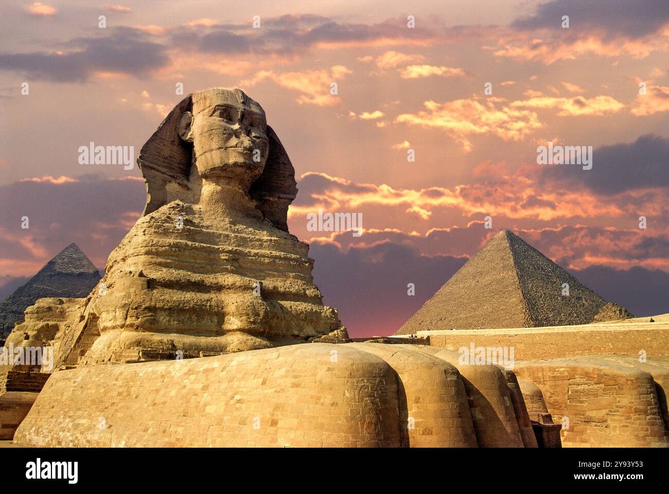 Great Sphinx and Pyramids of Giza, UNESCO World Heritage Site, Giza ...