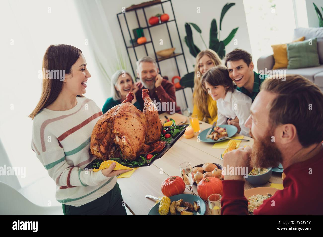 Photo of positive people celebrating thanksgiving day family gathering ...