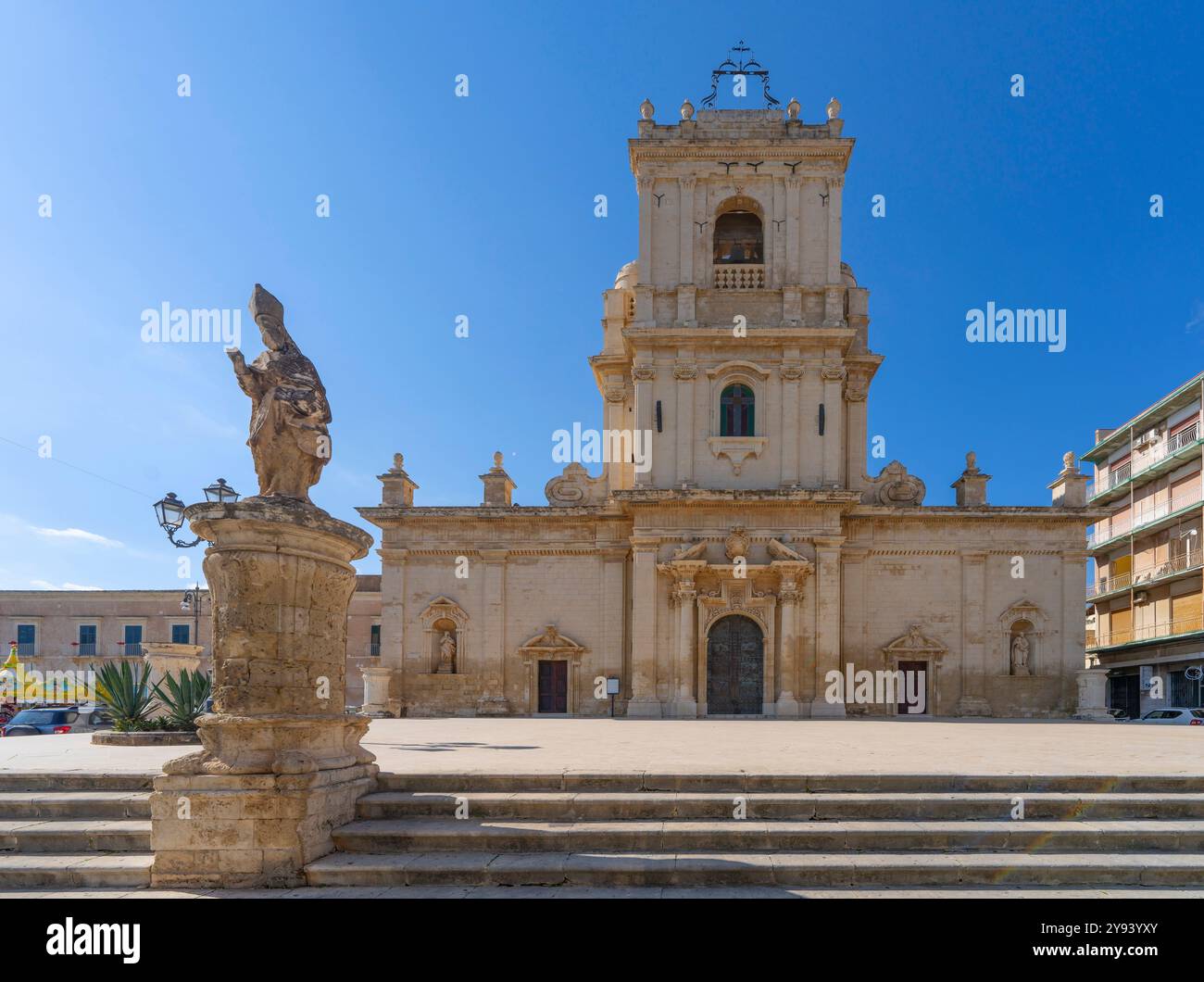 Visiting avola hi-res stock photography and images - Alamy