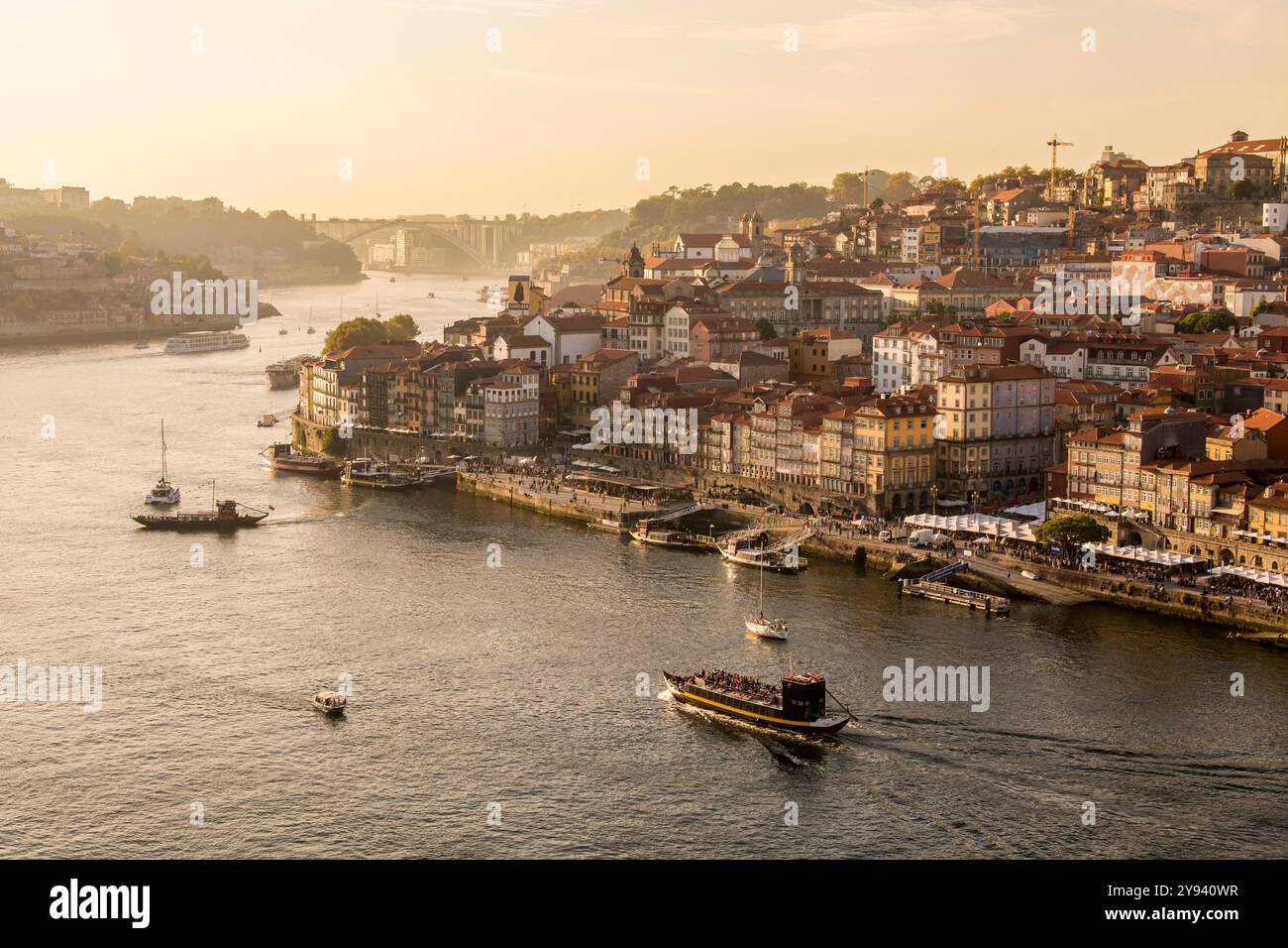 Skyline along the Douro River, UNESCO World Heritage Site, Porto, Norte ...