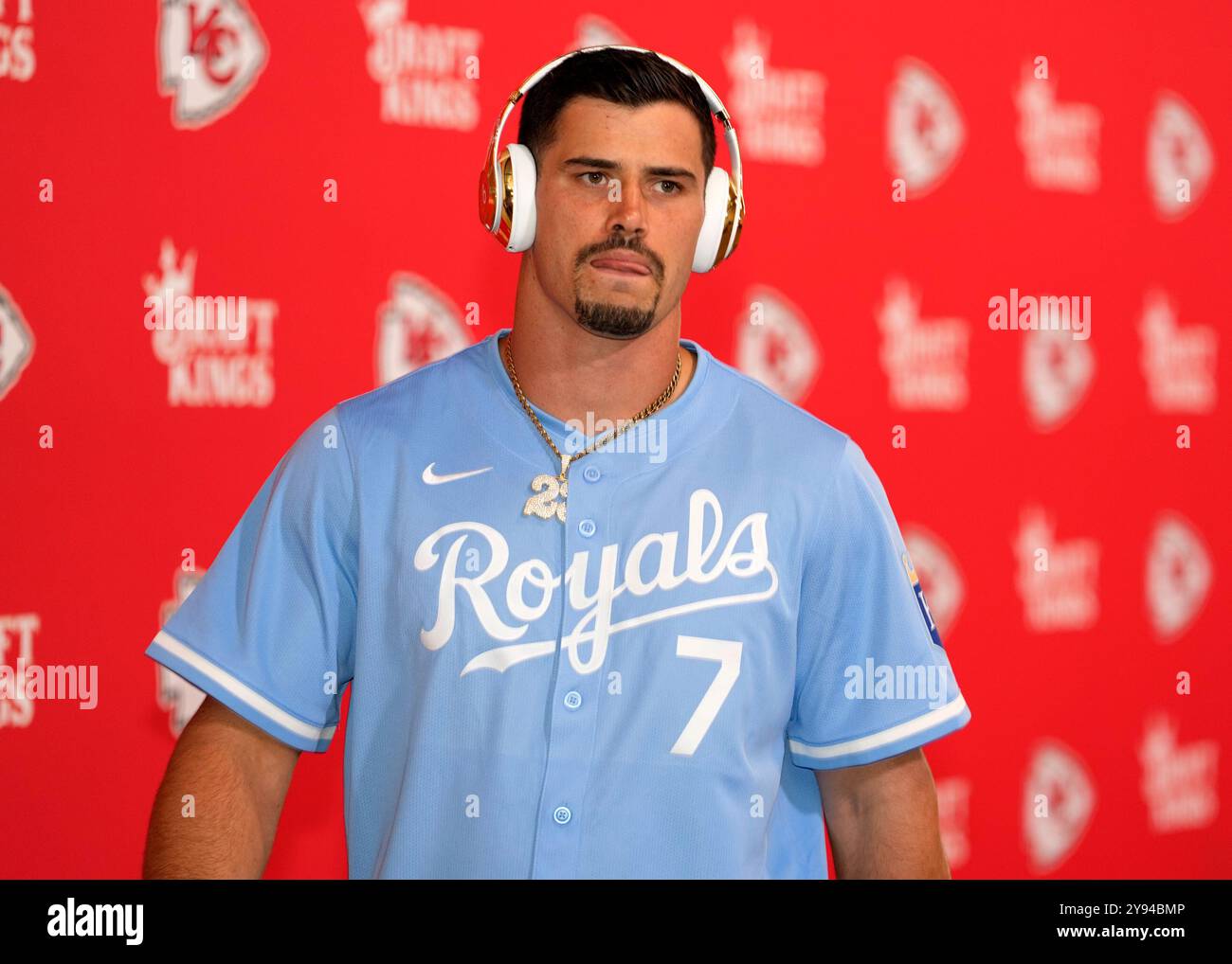 Kansas City Chiefs linebacker Drue Tranquill (23) enters the stadium in ...