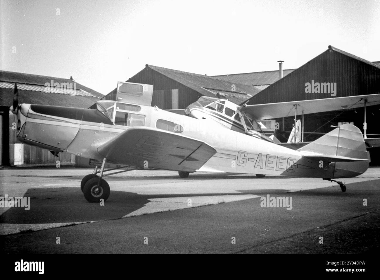 Miles airport Black and White Stock Photos & Images - Alamy