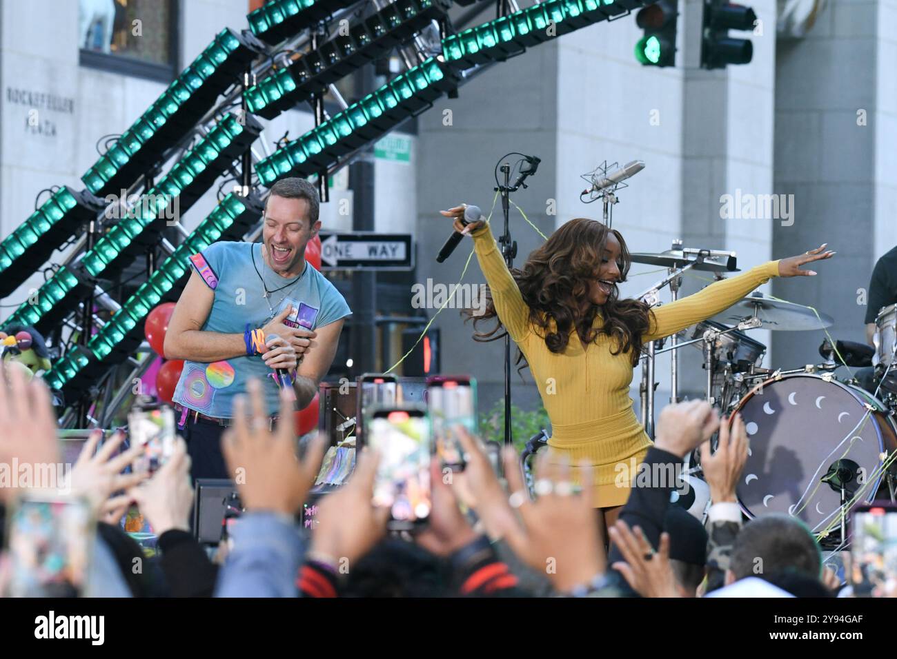 Chris Martin and Ayra Starr - Coldplay performs on NBC's "Today" Show ...