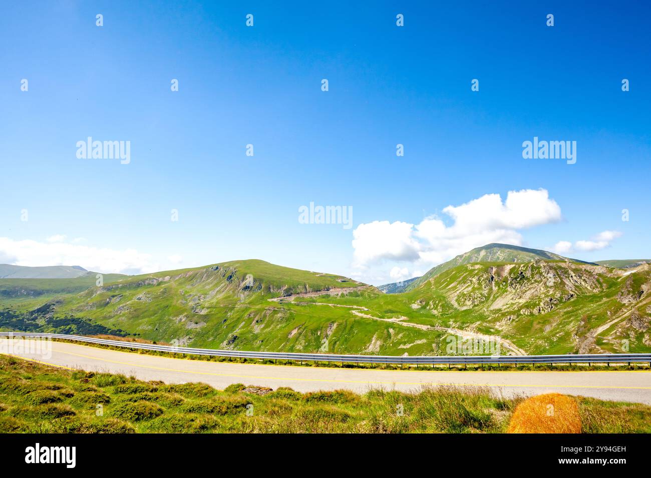 Transalpina, Săliște, Novaci, Sebes, panoramic road, România Stock ...
