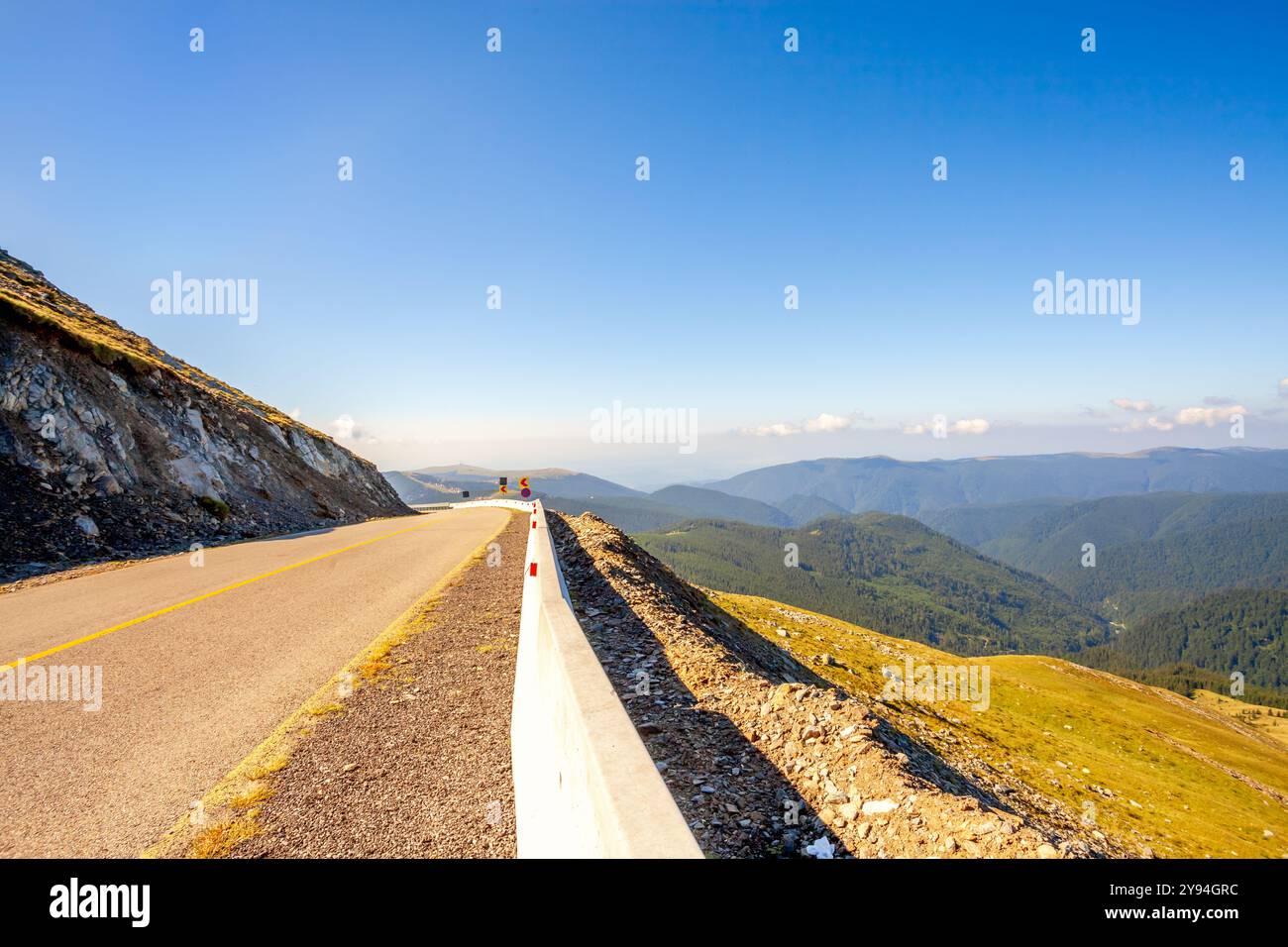 Transalpina, Săliște, Novaci, Sebes, panoramic road, România Stock ...