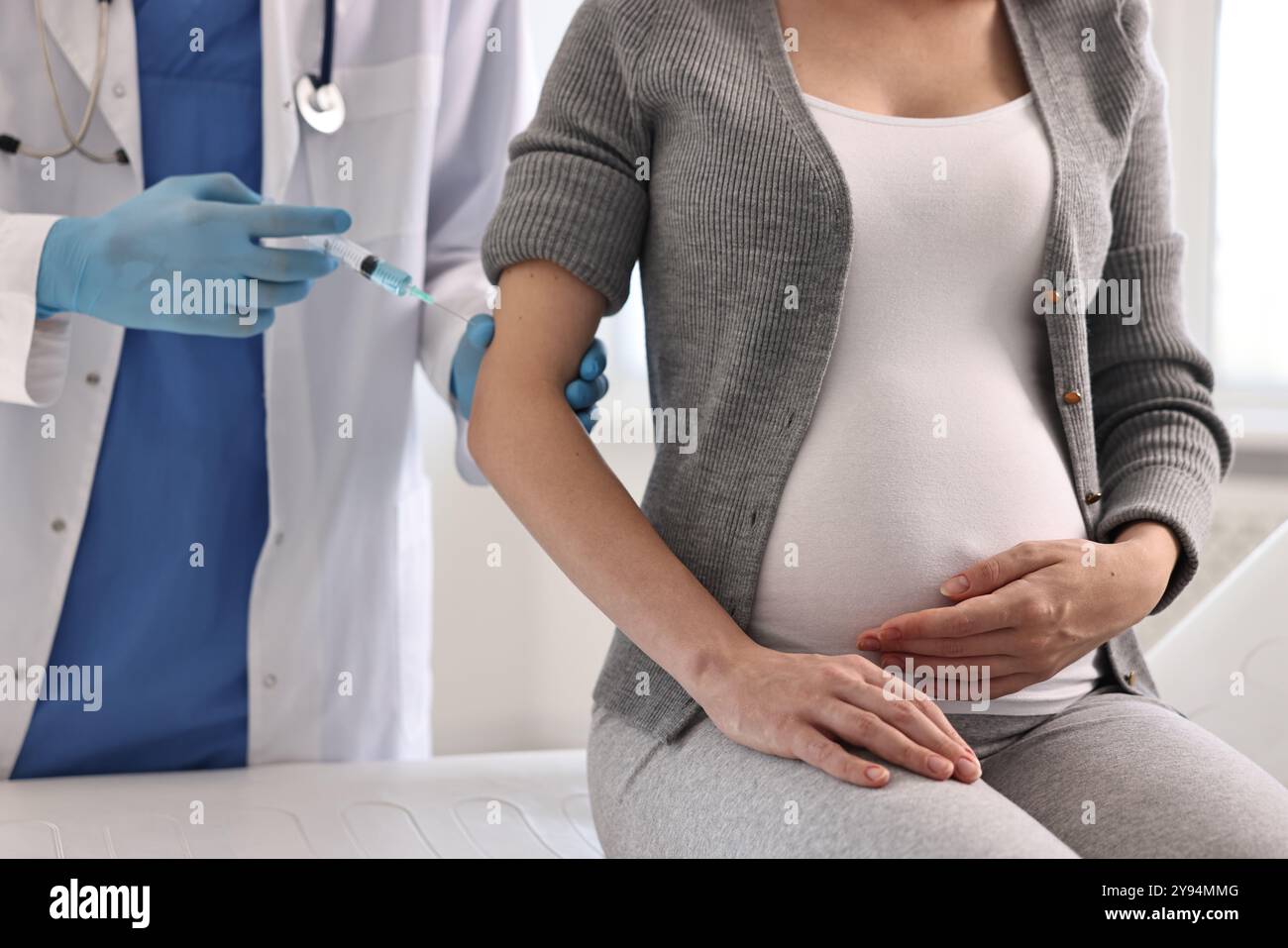 Injection stomach child hi-res stock photography and images - Alamy
