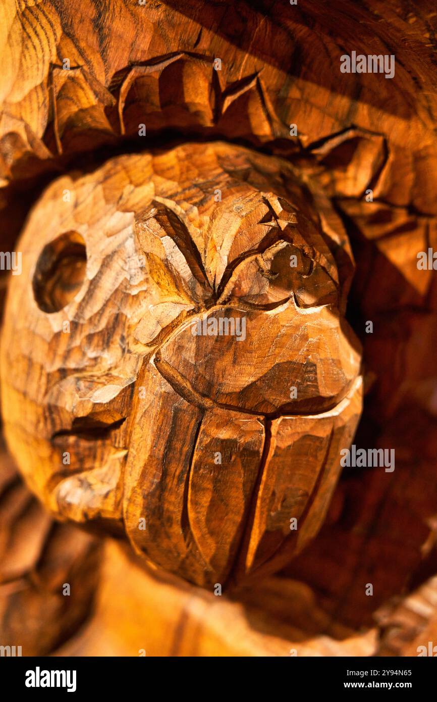 Wooden sculpture, Wood museum, Museo de la Madera y de la Madreña ...