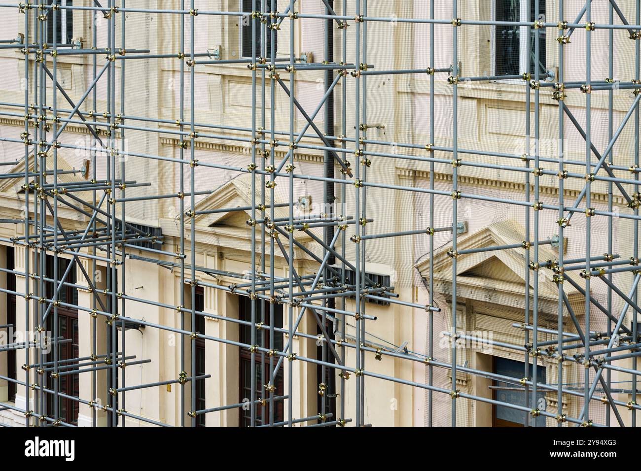 Scaffolding components on house hi-res stock photography and images - Alamy