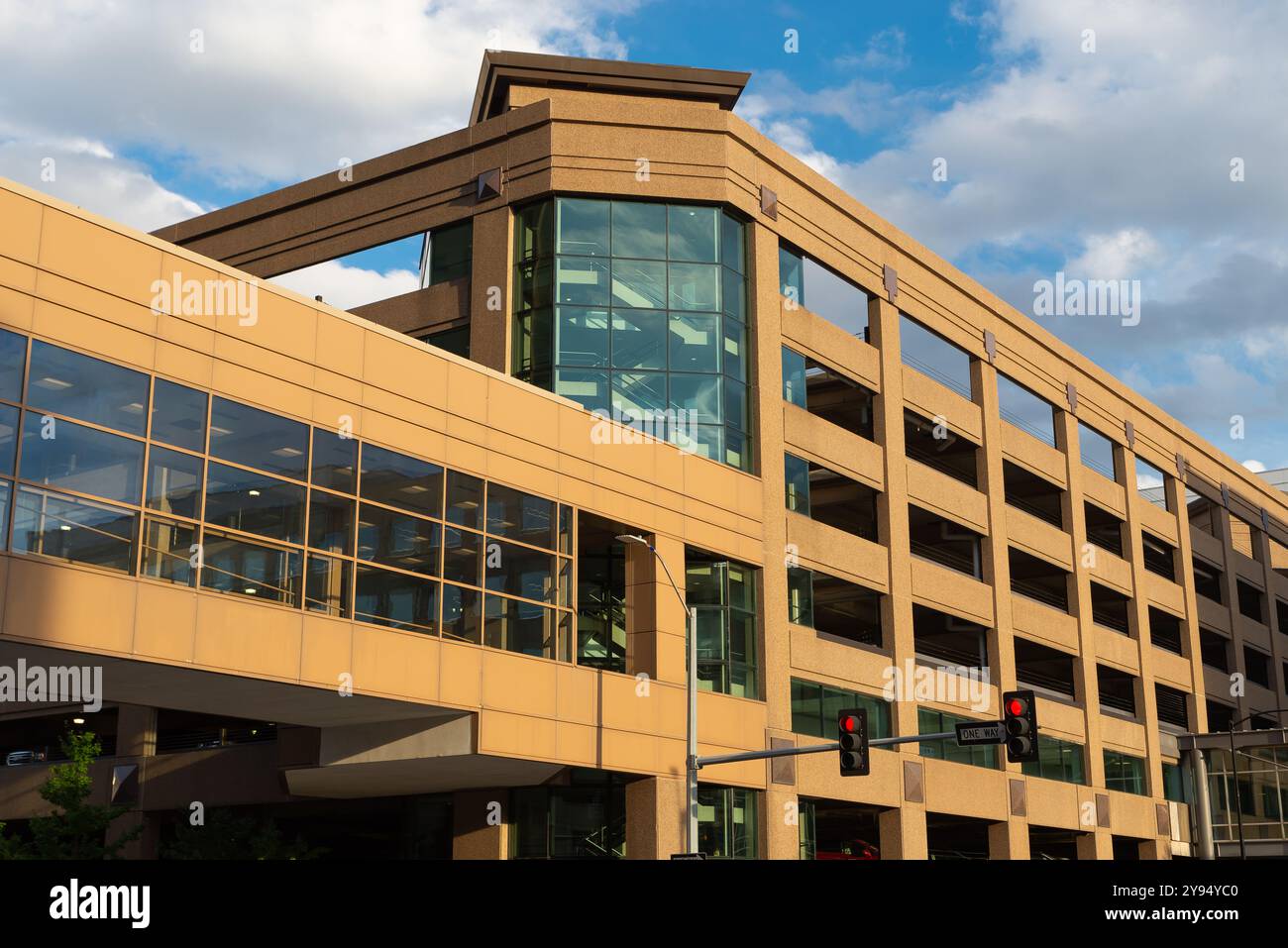 Downtown building on a beautiful Summer afternoon in Des Moines, Iowa ...