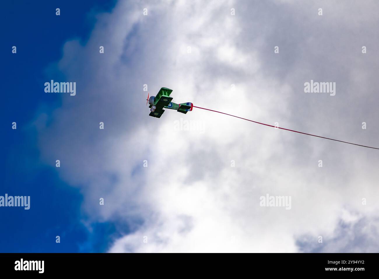 Display of aircraft models from World War II and World War I radio ...