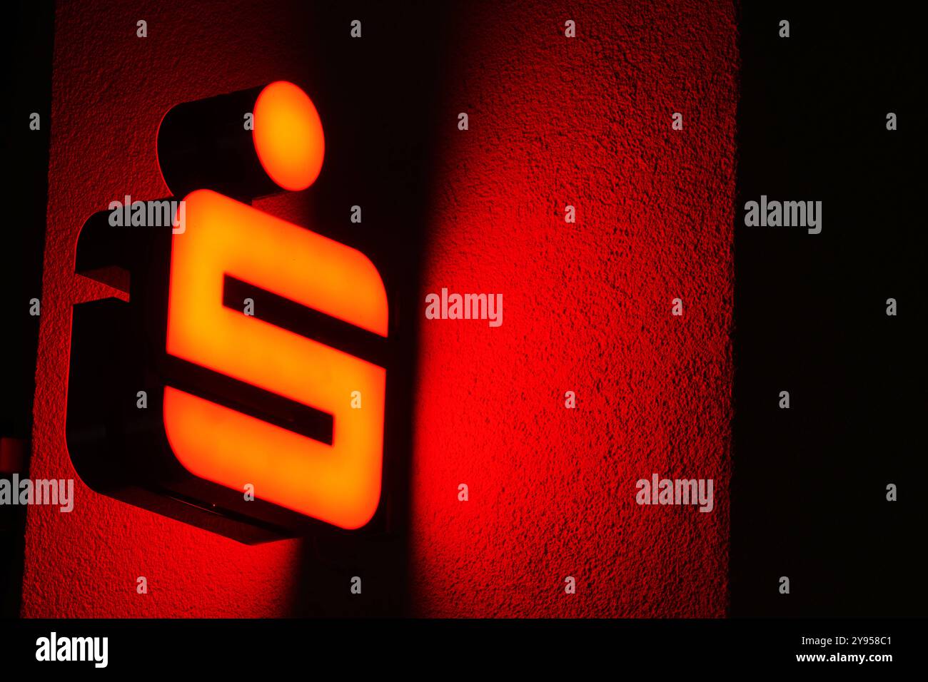 Sparkasse GER, 20241008, Symbolbild, LOGO Sparkasse in Berlin ...