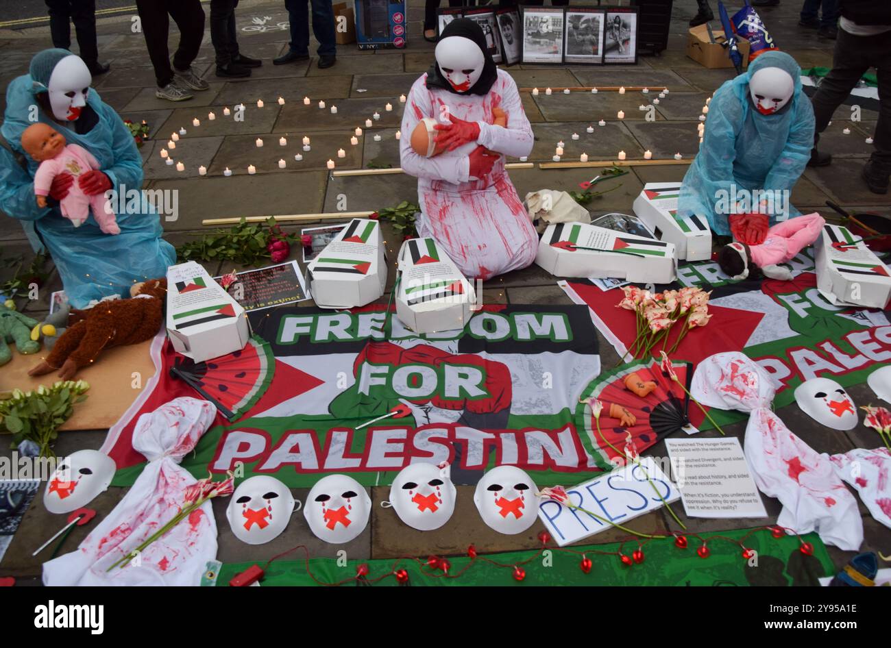 Israel october 7 coffins hi-res stock photography and images - Alamy