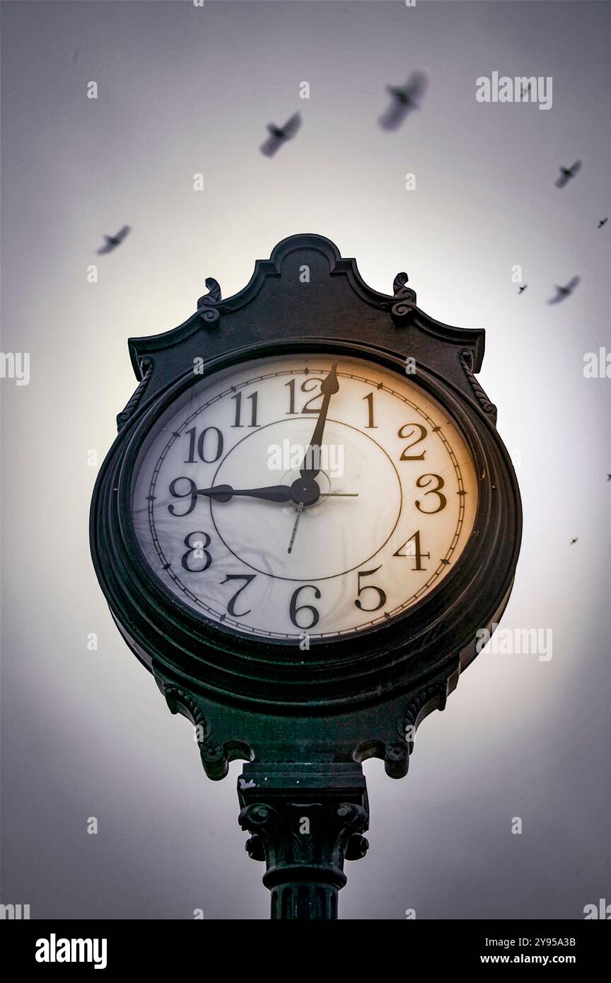 Time clipart hi-res stock photography and images - Alamy