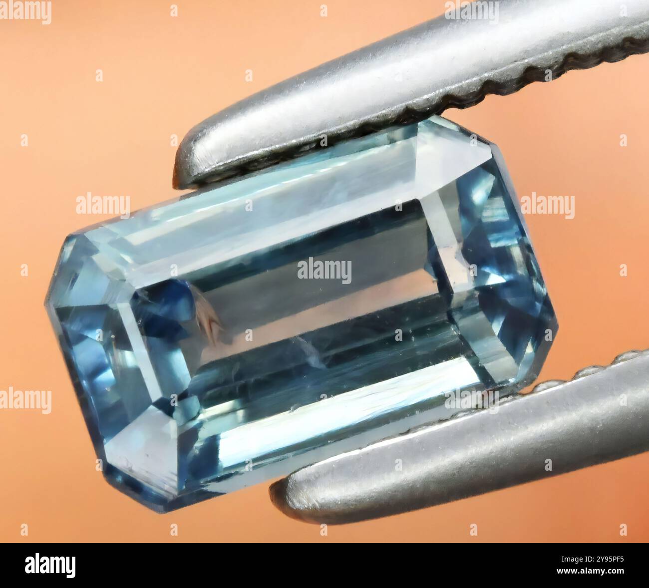 Beryl gemstone hi-res stock photography and images - Alamy