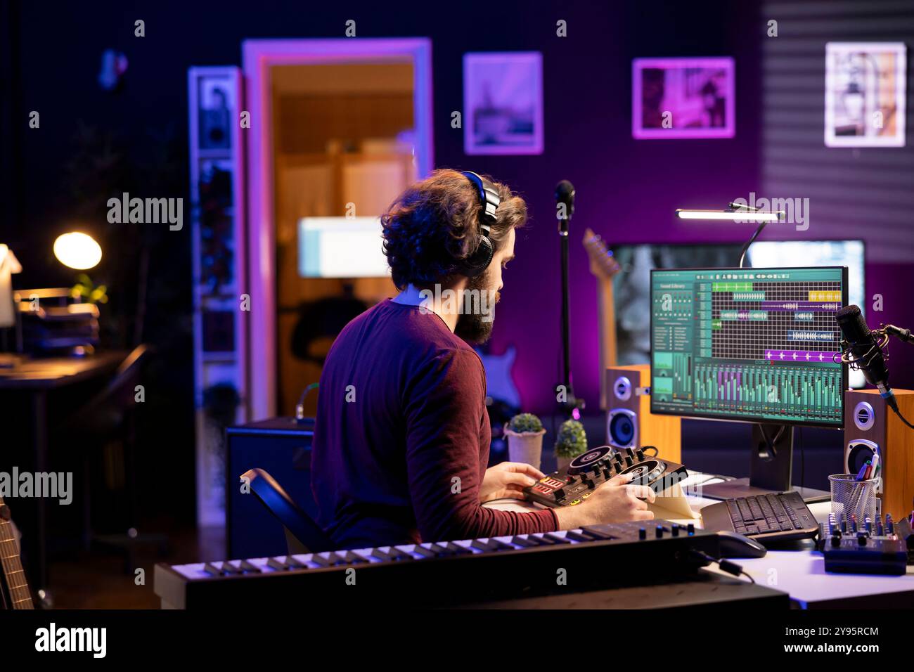 Sound engineer twisting pre hi-res stock photography and images - Alamy
