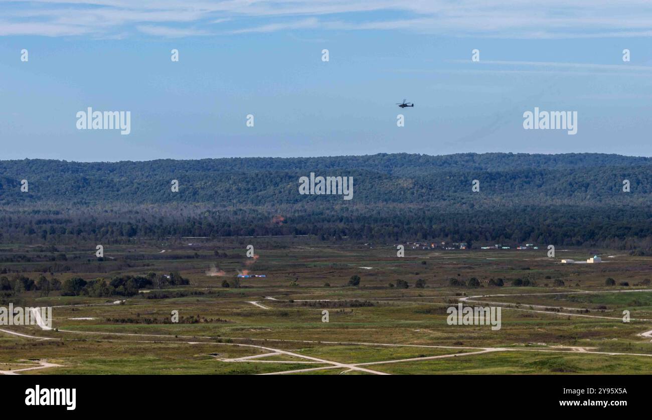 Soldiers from the 2-17 Air Cavalry Squadron complete team redeployment ...