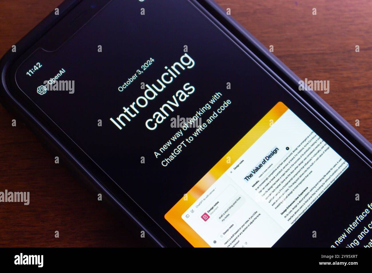 Chatgpt canvas hi-res stock photography and images - Alamy