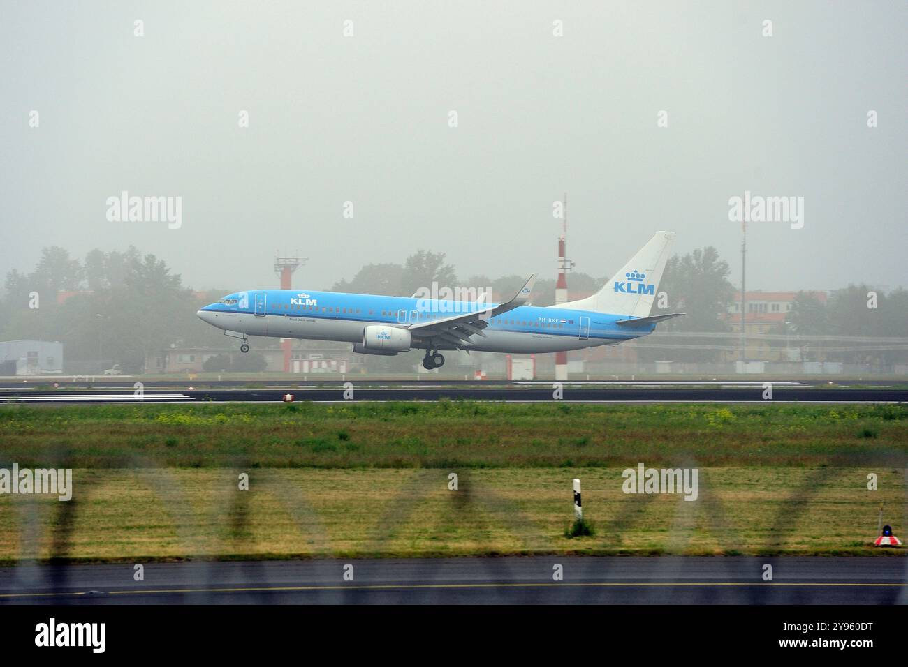 fly, KLM, airplane, passenger, jet,Royal Dutch Airlines,airplane ...