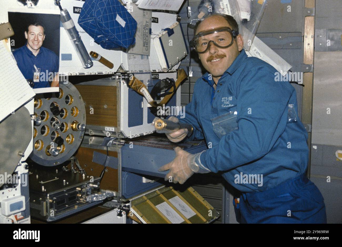 Astronaut Bowersox inside USML-1 lab, STS-50 Stock Photo - Alamy