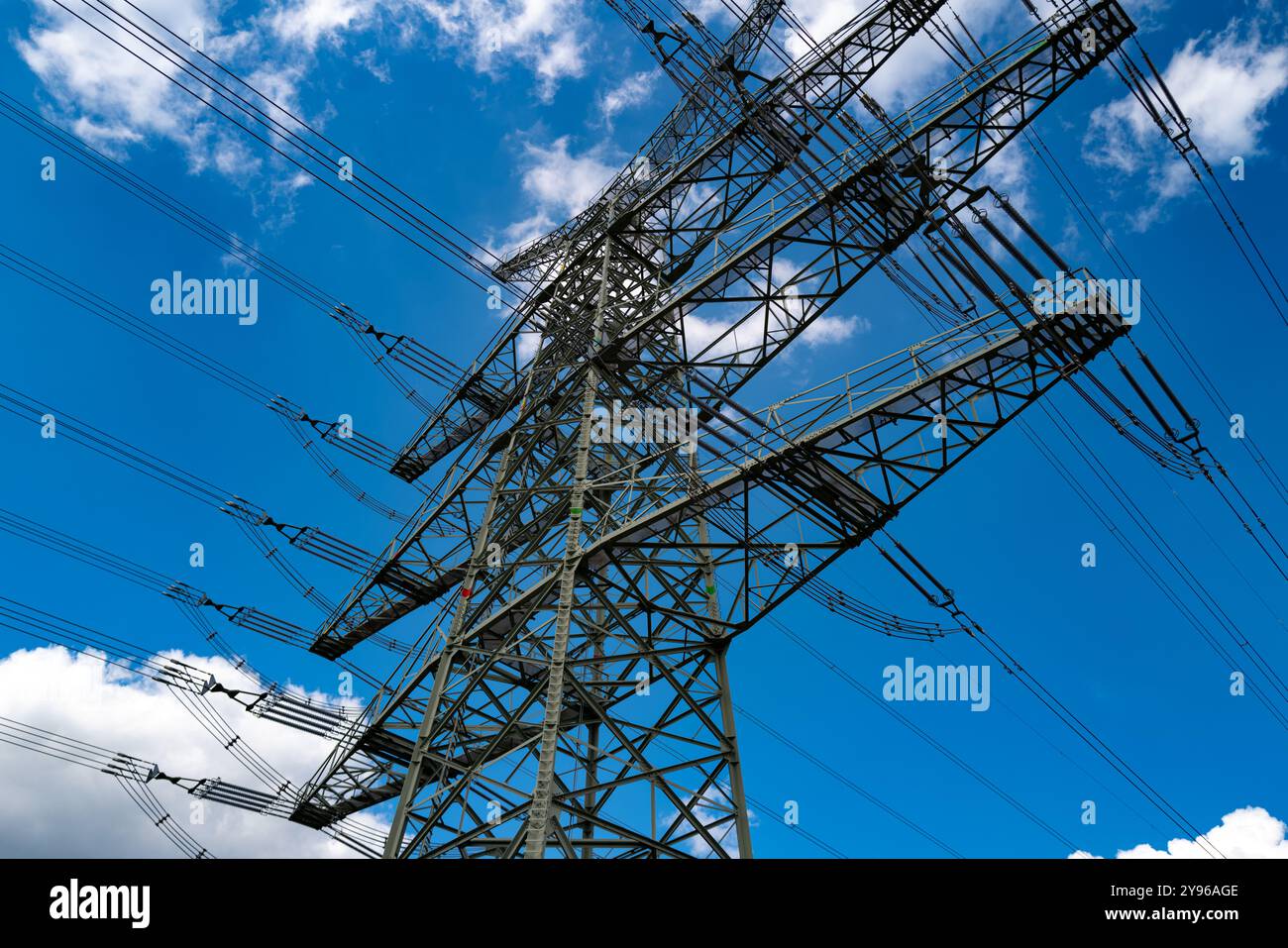 Transmission technology. Smart grid. Transmission energy. High power ...